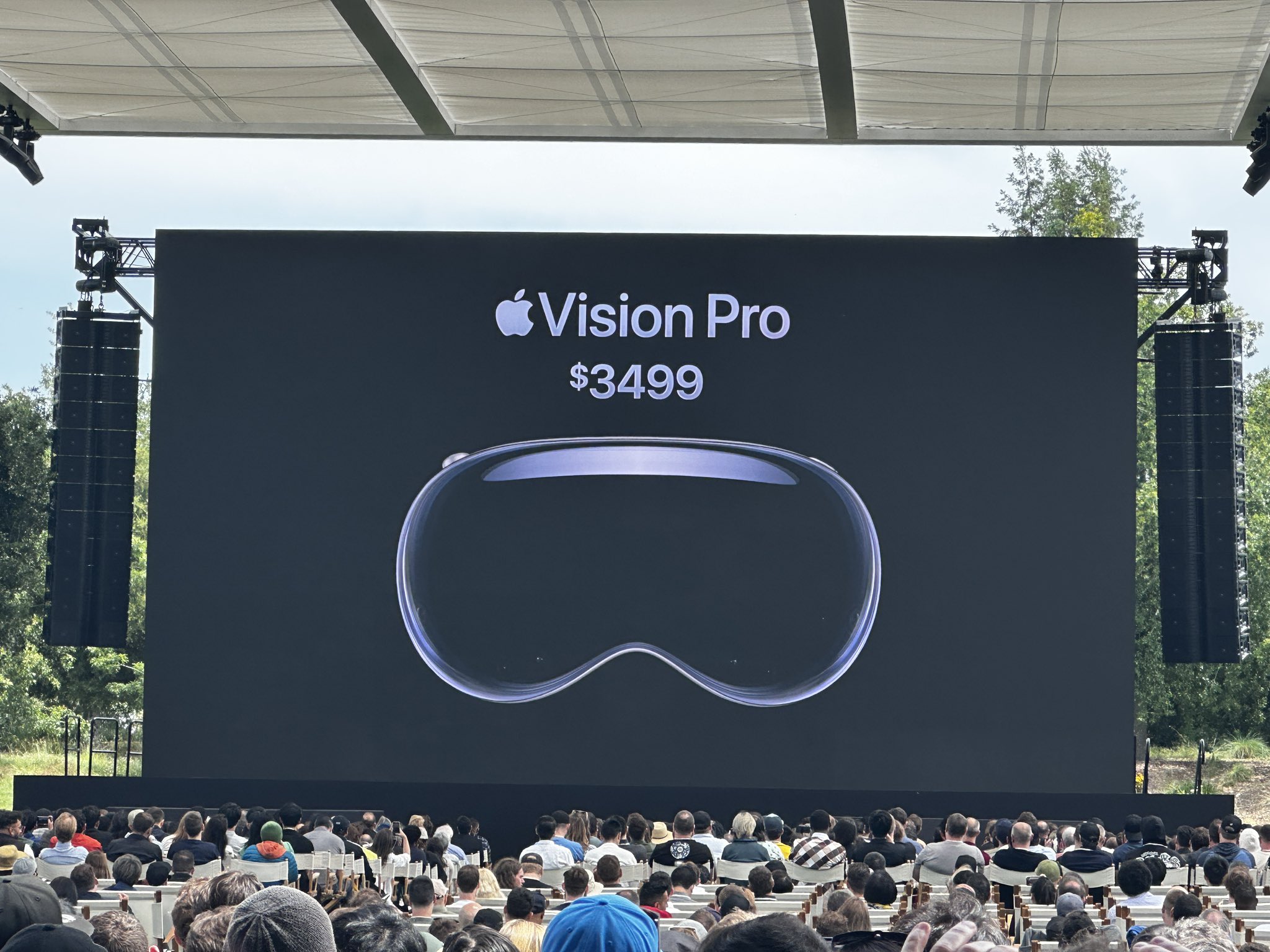 Apple Vision Pro - Available in Sri Lanka Mid 2024 : Priced Starting at ...